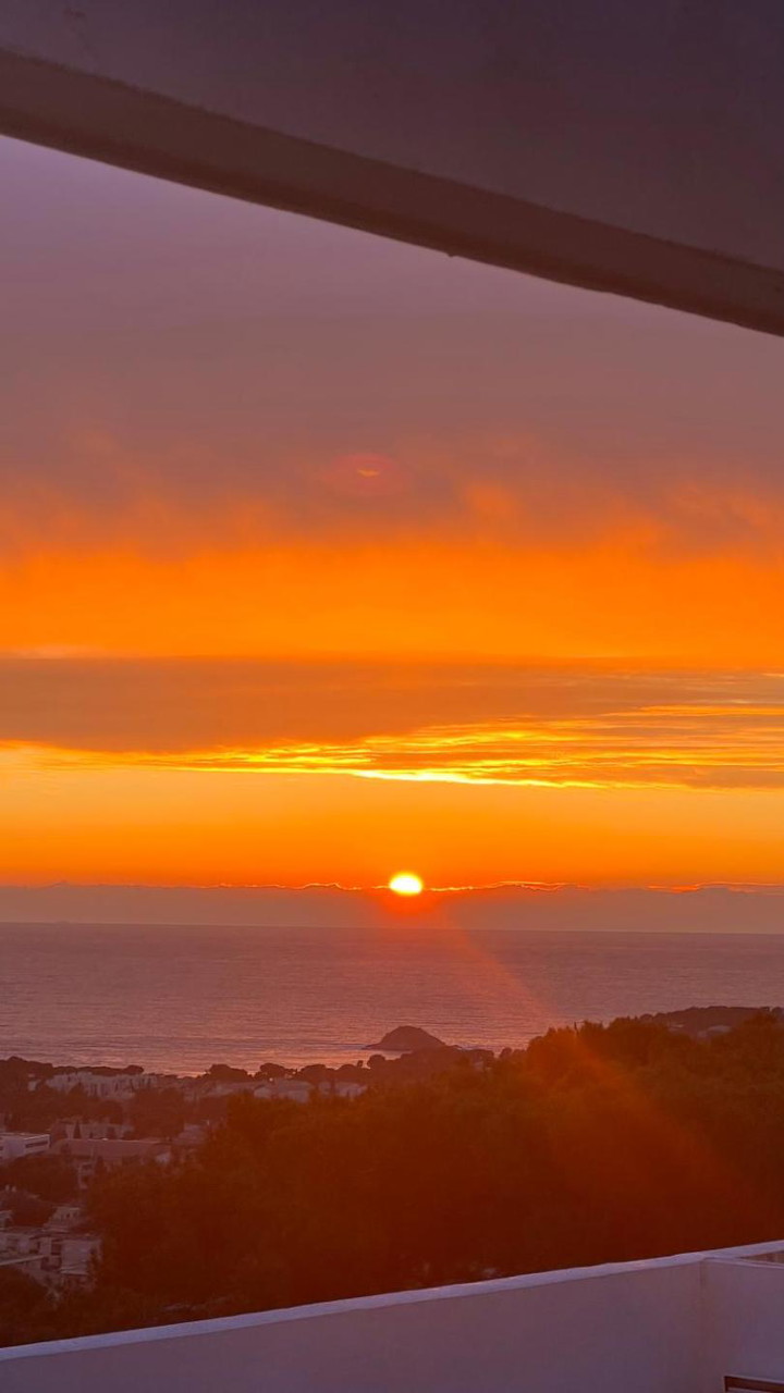 Vue Mer Exceptionnelle - Grande Terrasse Et Piscine - Bandol