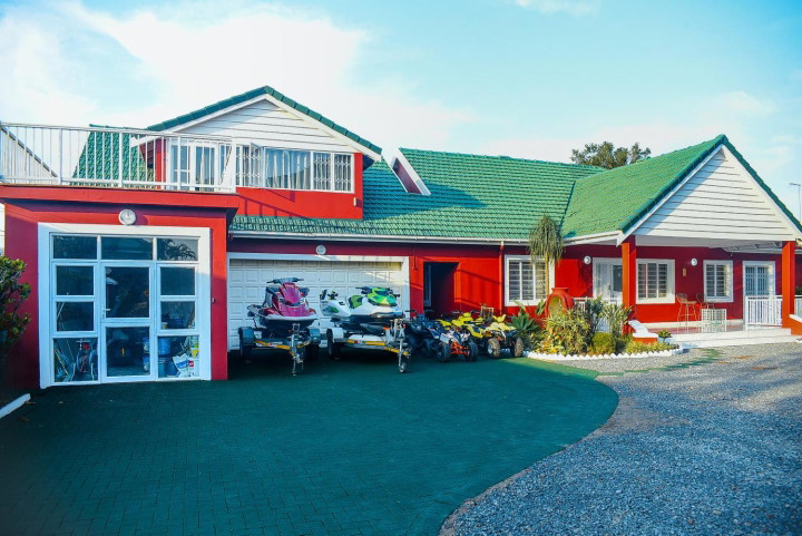 Goodmans Palace 42 Gumtree Crescent, Mount Edgecombe - Durban North