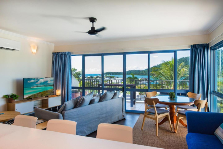 Coral Sea Vista Apartments - Airlie Beach