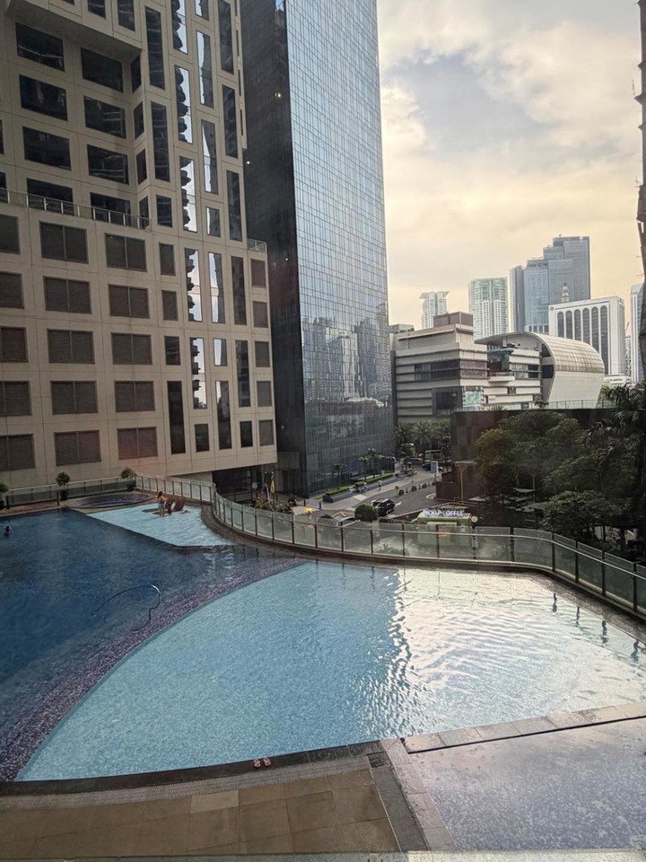Knightsbridge Residences - Spacious & Comfy Studio - Metro Manila