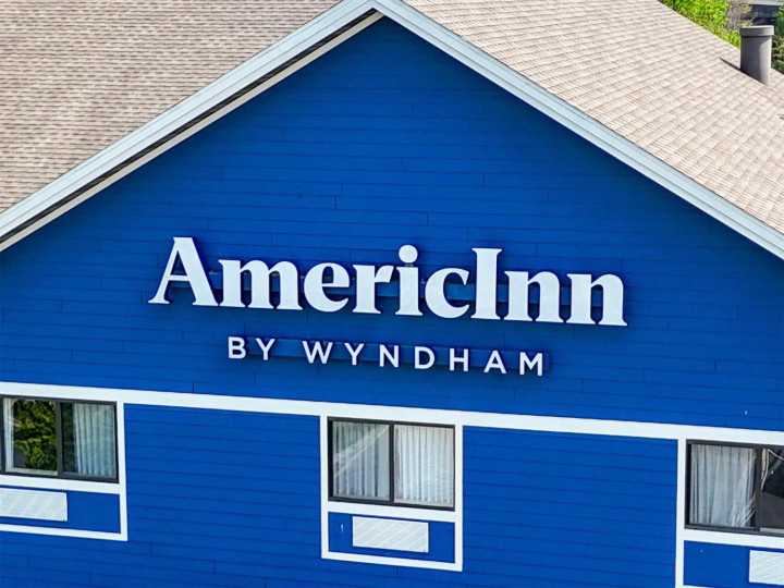 Americinn By Wyndham Green Bay East - Green Bay, WI