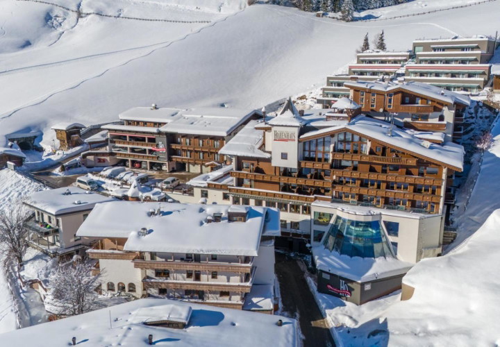 Alpenbad Hotel Hohenhaus - Finkenberg