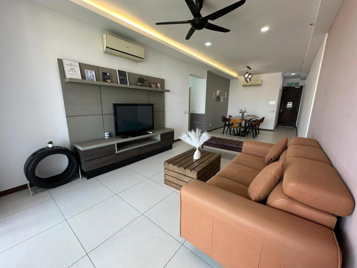 Spacious Comfy 8pax, 3 Bedroom, 2 Car Park, The Landmark - Tanjung Bungah