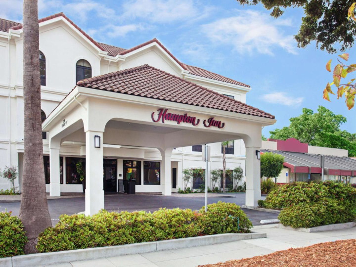 Hampton Inn Santa Cruz - Capitola, CA