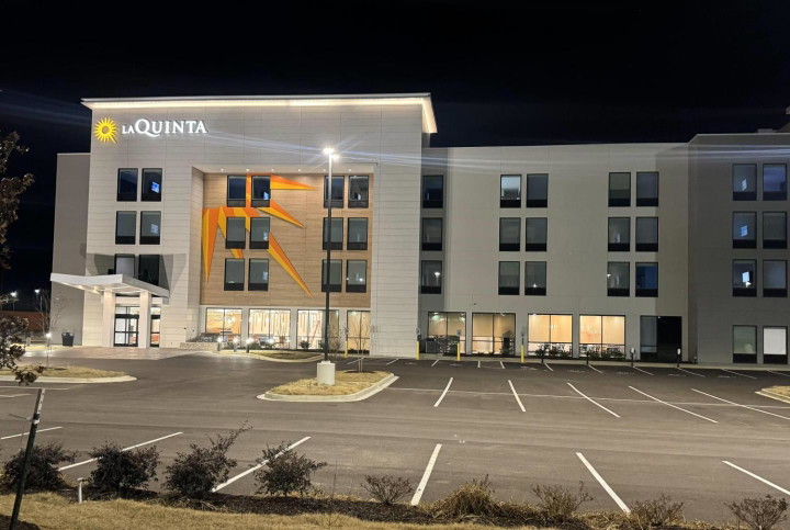 La Quinta Inn & Suites By Wyndham Jackson - Jackson, TN