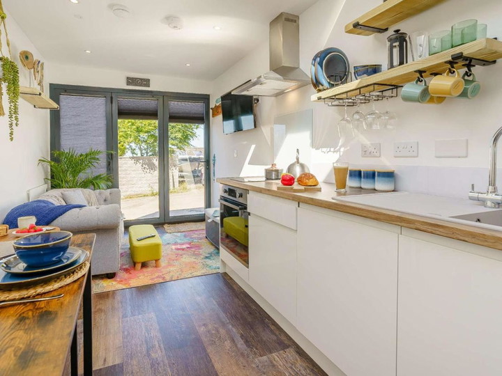 1 Bed In Bridgend Oc-88522 - Bridgend