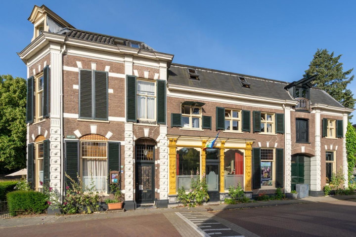 Huis Met De Leeuwenkoppen - Zutphen