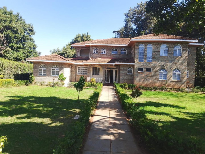 Royal Gardens Muthatari - Embu - Kenya
