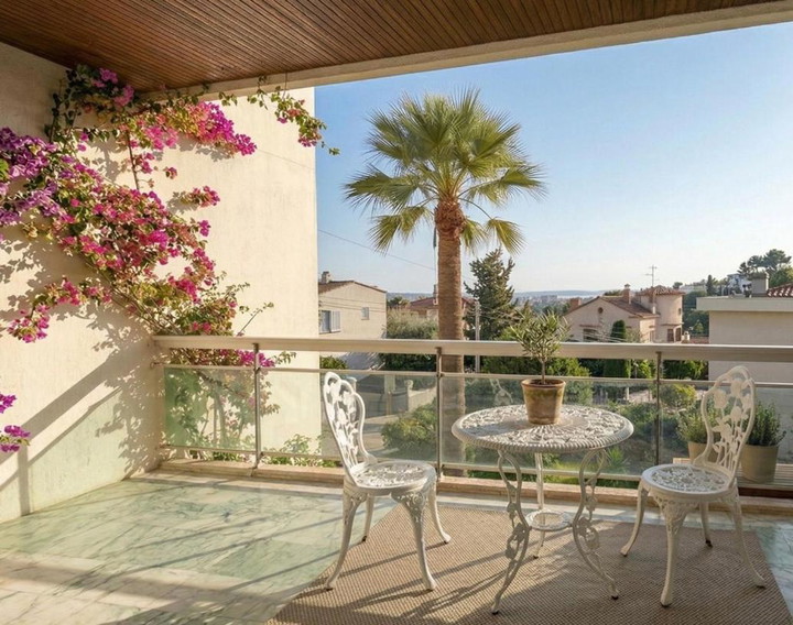 Sea View Flat With Car Park Boarder Cannes - Mougins