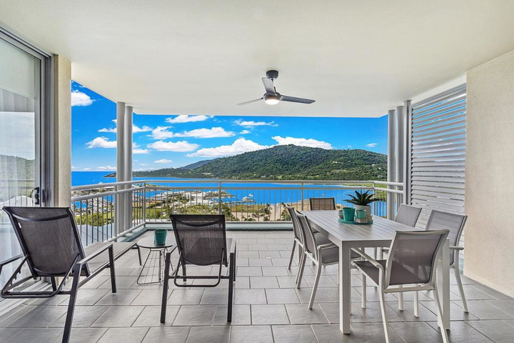 Sea La Vie - Airlie Beach