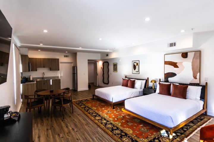 The Sierra House - Mammoth Lakes