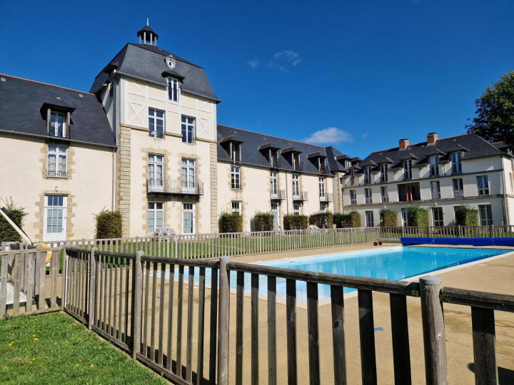 Charmant T3 Plain-pied Avec Terrasse Privée, Parking Gratuit Et Piscine à Baden - Carnac
