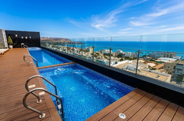 Luxury Ocean View Loft Piscina Y Rooftop Barranco - Lima