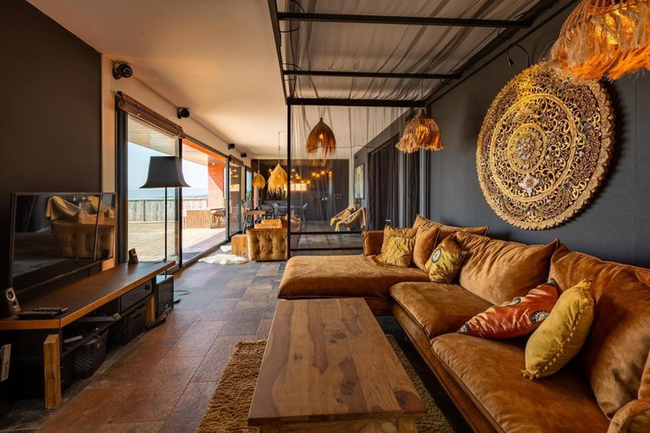 Villa Lâo, 220m2, Insolite Luxe, Immersion Asiatique, Vue Exceptionnelle, Spa, Sauna, Piscine, Lit Géant Suspendu, Massages, Etc - Lodève