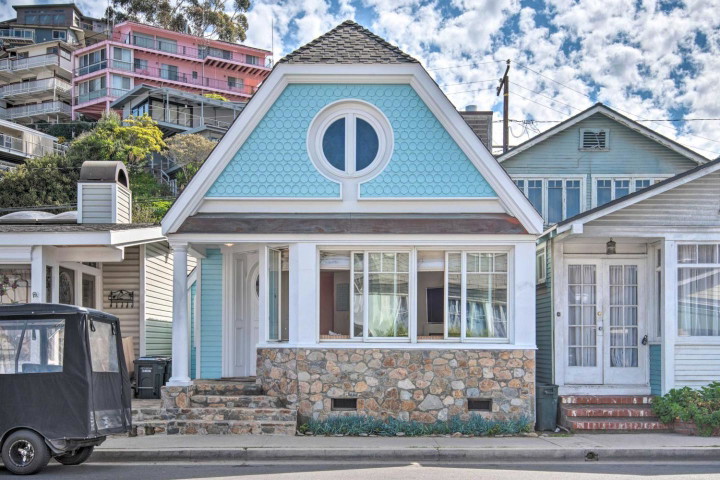 Catalina Island Home: Walk To Main Street Beach! - Avalon, CA