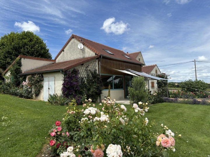 Gîte Dans Le Plus Ancien Vignoble De France Avec Piscine Partagée - Saint-Pourçain-sur-Sioule