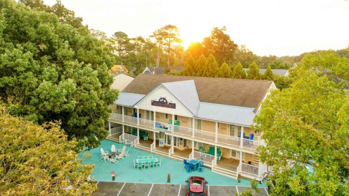 Canalside Inn - Dewey Beach, DE