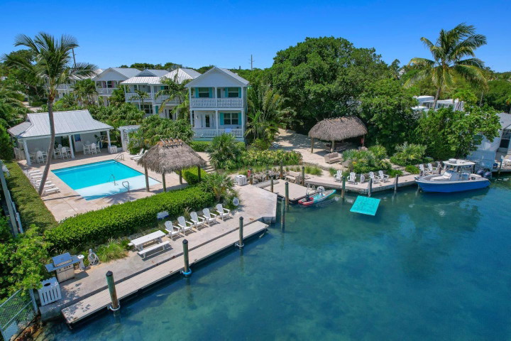 Isla Key Acai - Waterfront Boutique Resort, Island Paradise, Prime Location - Islamorada, FL