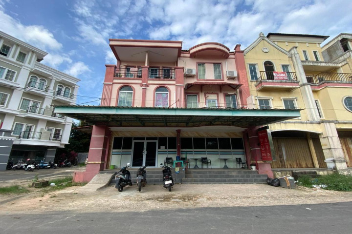Hotel O Near Nagoya Hill Mall Formerly Jrp Hotel - Batam