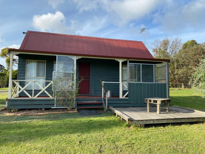 Classic Cabin - Melbourne