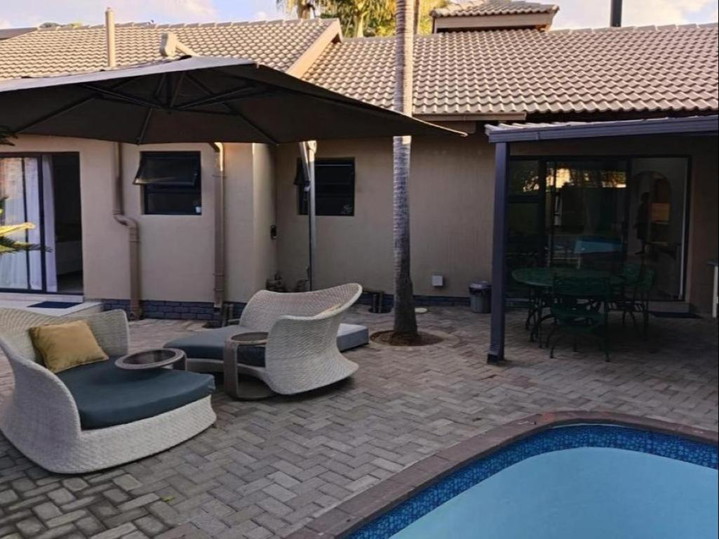 Lady Daisy Boutique Guesthouse - Phokeng