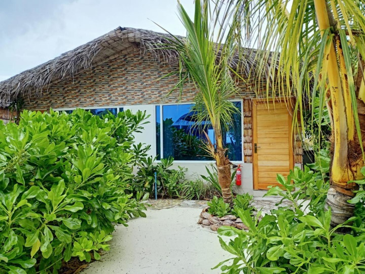 Island Life Maldives Retreat & Spa - Maldives