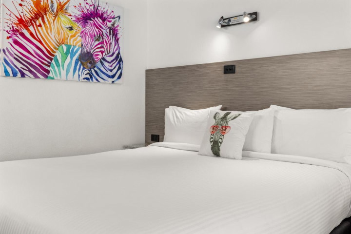 Zebra Motel - 