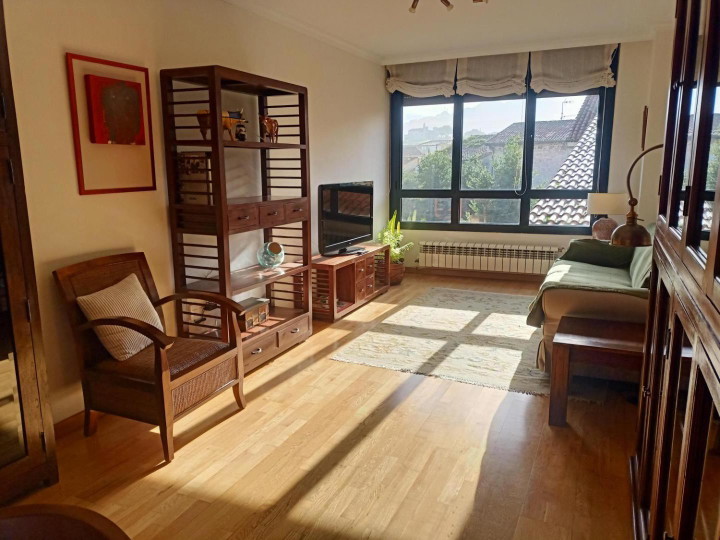 Babilonia, Apartamento En Llanes Tranquilo Y Céntrico A 150m De La Playa Del Sablón - Llanes