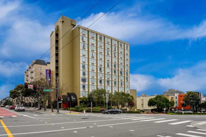 Comfort Inn By The Bay - San Francisco, CA