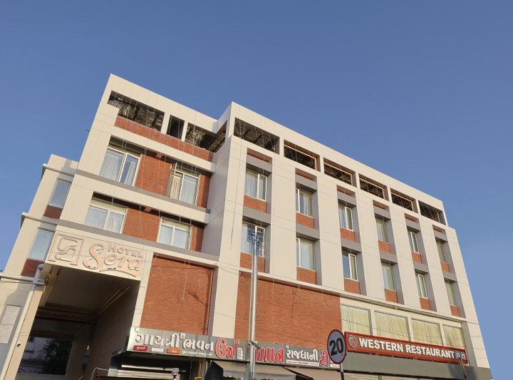 Hotel Sera, Vadodara - Vadodara