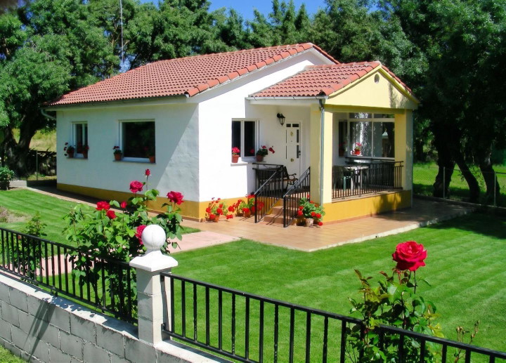 Charming Villa With Private Pool In La Calzada De Béjar - Hiszpania