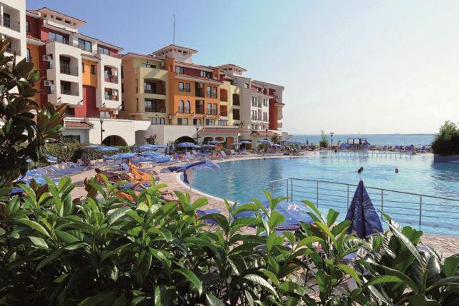 АPartments Comfort -Marina Cape - Pomorie