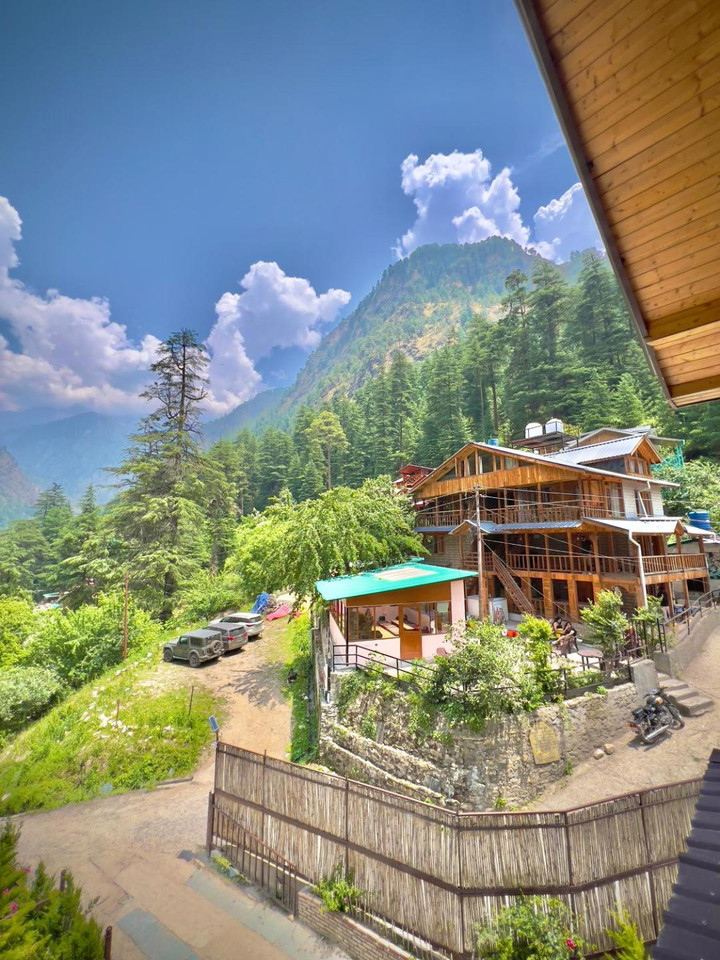 Royal Star Kasol - Kasol