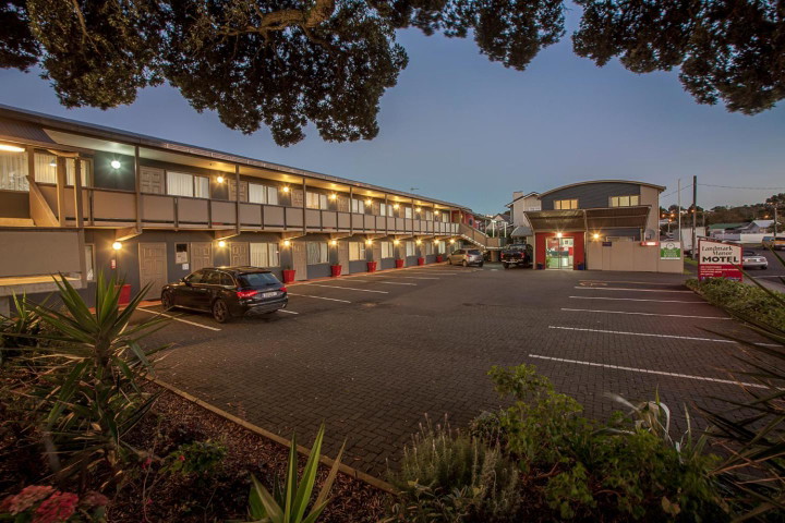 Landmark Manor - Taranaki