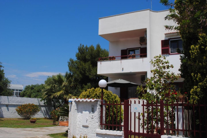 Annavi - Bari