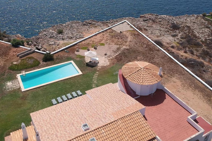 Casa Con Piscina, Vistas Y Acceso Privado Al Mar. Vistes Voramar. - Menorca