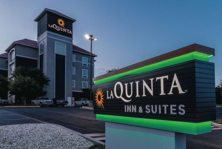 La Quinta By Wyndham San Antonio Northwest - San Antonio, TX