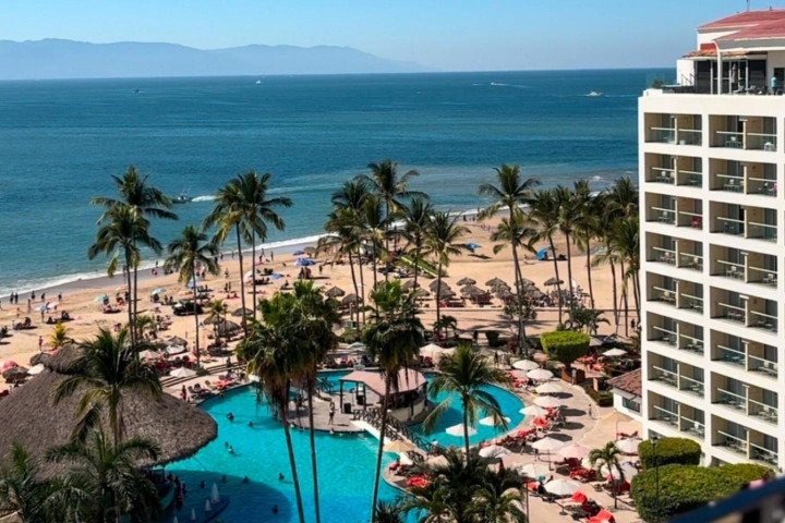 Partial Ocean View, Exclusive Amenities! - Puerto Vallarta