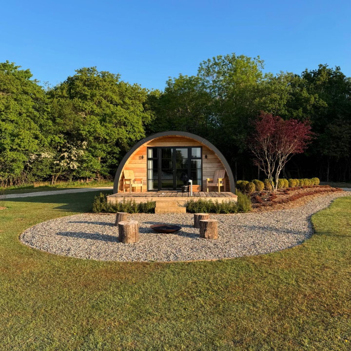 The Goose In The Woods - With Lakeside Sauna - Warwickshire