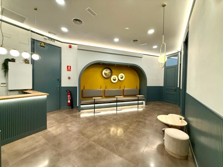 Hip Karma Hostel - Badalona