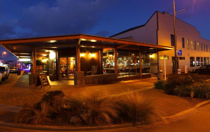 Stumpers Hotel - Hokitika