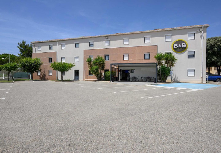 B&b Hotel Bollène - Saint-Paul-Trois-Châteaux