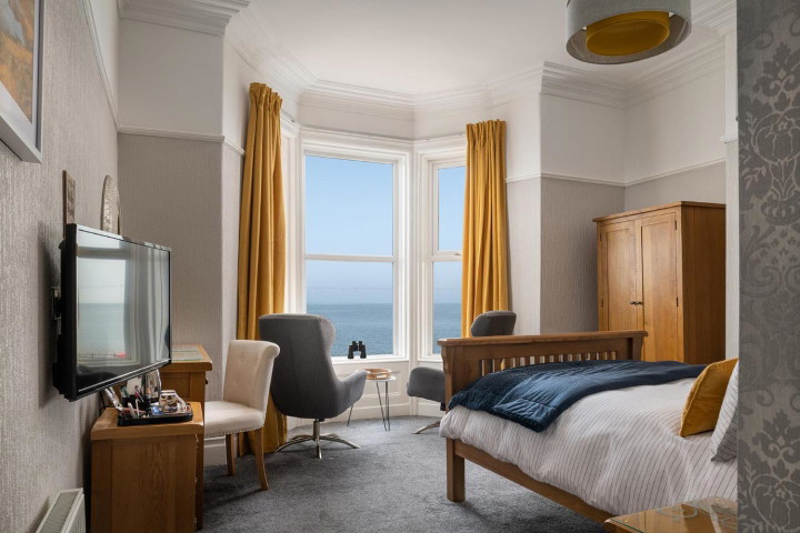 The Kendrick Exclusively For Adults-free Parking - Llandudno
