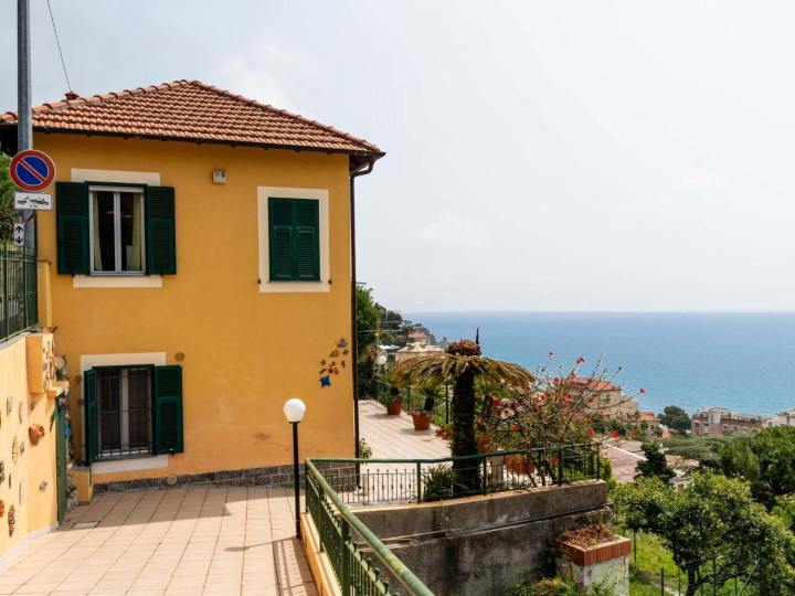 Apartment Belvedere Blu By Interhome - Alassio