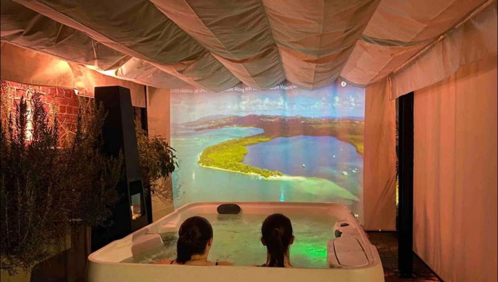 Le Jacuzzi De Marie Ll - Roubaix