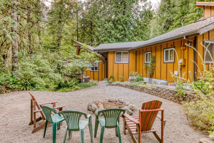 Creekside Cabin - Oregon