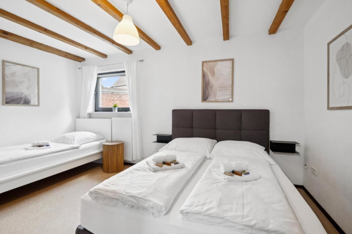 Andriss - Travel & Work - 5 Br - Kitchen - Parking - Kaiserslautern