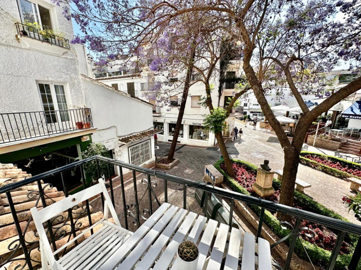 Old Town Modern Flat, 4 Minutes From Beach - Eaw Homes - Marbella