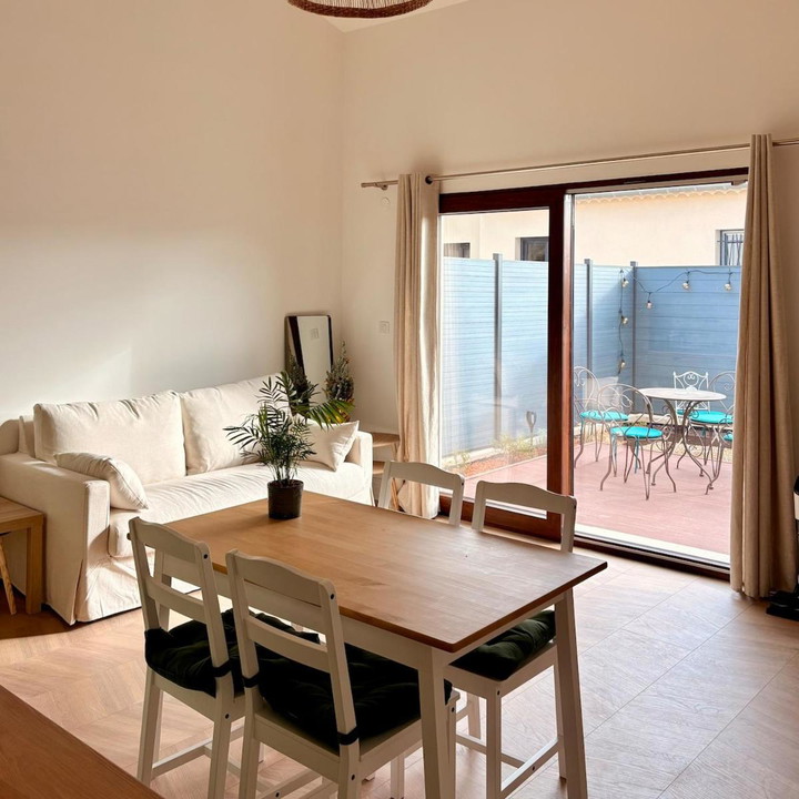 Esprit Lubéron, Le Romarin, Logement Entier - Le Thor