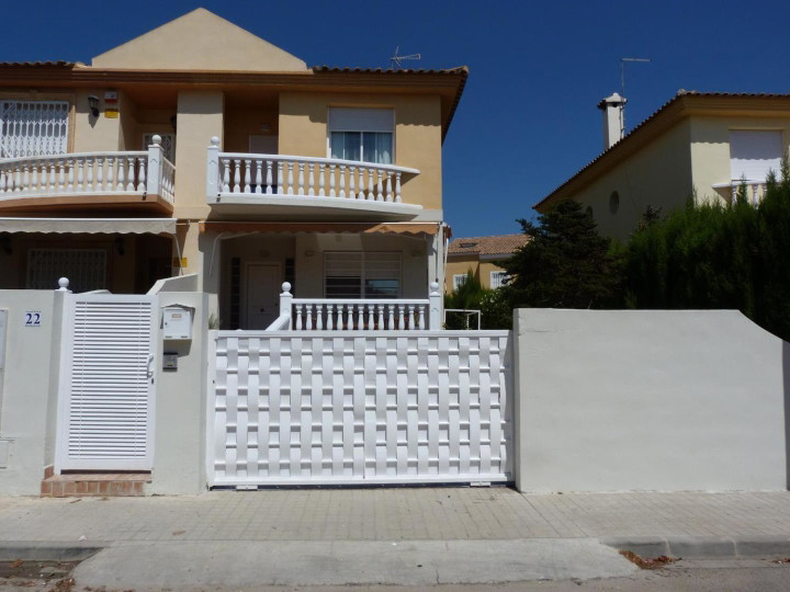 Adosado Calle Mar Cantabrico - Llíria